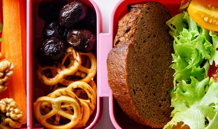 Back to School, Back to Healthy Sack Lunches | YMCA Metro Denver